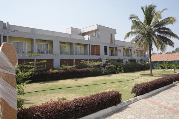 Royal Roots Resorts - Bangalore