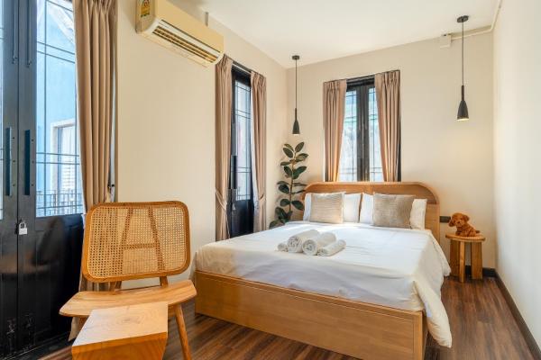 Travis Samyan - Bangkok