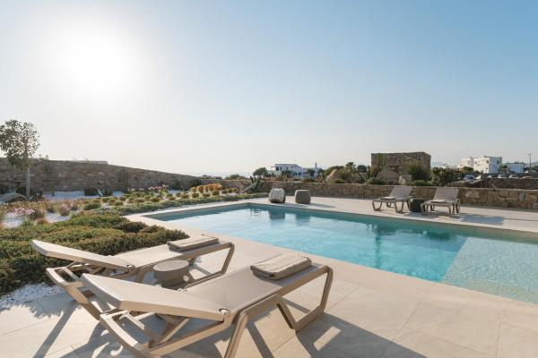 Omvrodektis Village - Mykonos