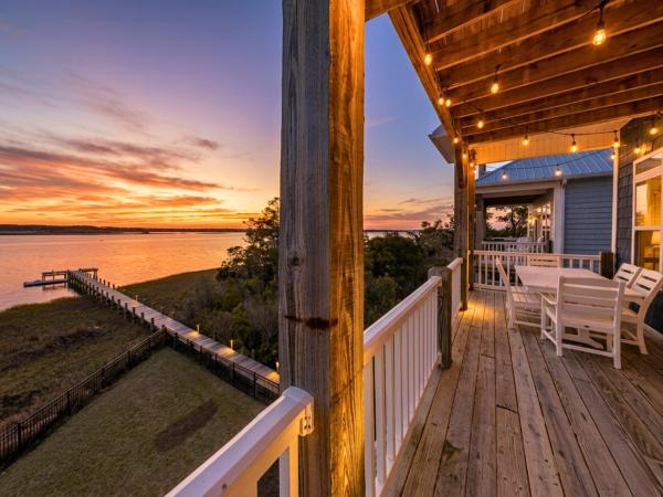 Searenity On The Sound By Carolina Retreats - Surf City, NC