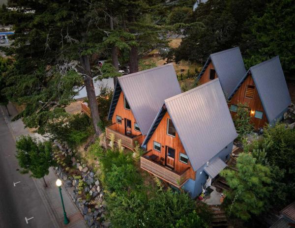 4 A-frame Cabins - 2 Outdoor Private Tubs - Cascade Locks, OR