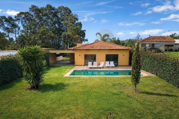 Stunning Villa With Pool And Garden - Ribeira