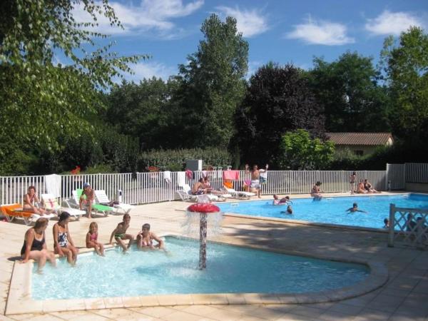 Zecamping 3 Animé Piscine à 1km De La Plage Dog Friendly Club Enfant - Périgord