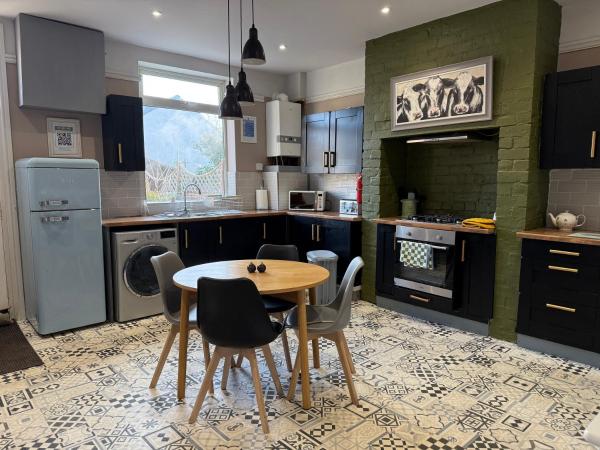 Horbury High St Wakefield Ideal For Long Stays And Contractors - Wakefield