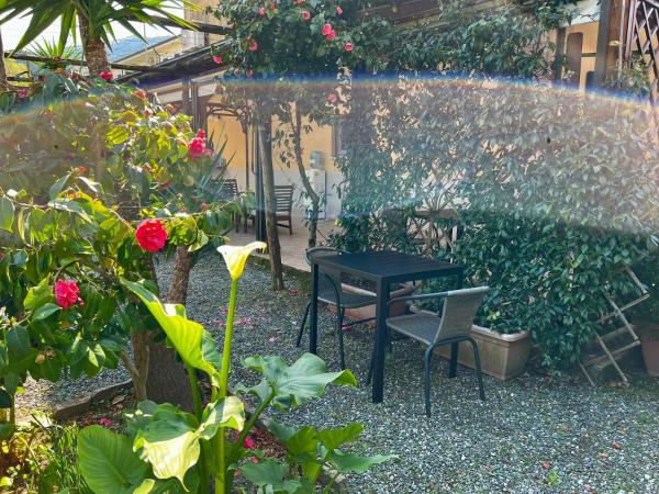 La Pergola - Camere Ed Appartamenti Con Giardino - Levanto