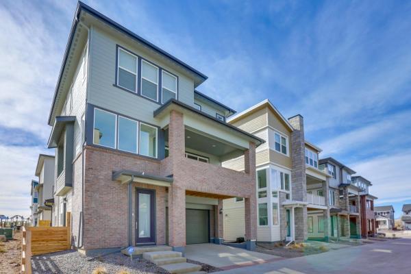 8 Mi To Denver Tech Center Business-ready Retreat - Aurora, CO