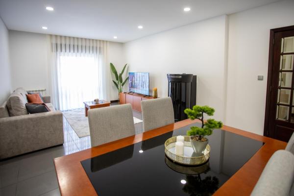 Matriz Inn Iii - Apartamento T3 No Centro De Fafe - Fafe