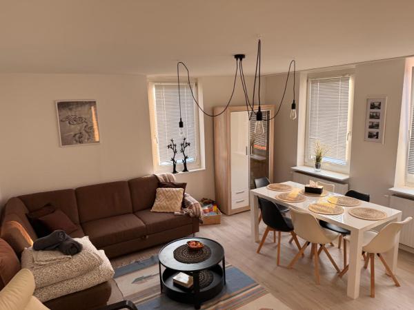 Gemütliche Ferienwohnung Nahe Dem Stadtzentrum Und U-bahn - Erlangen