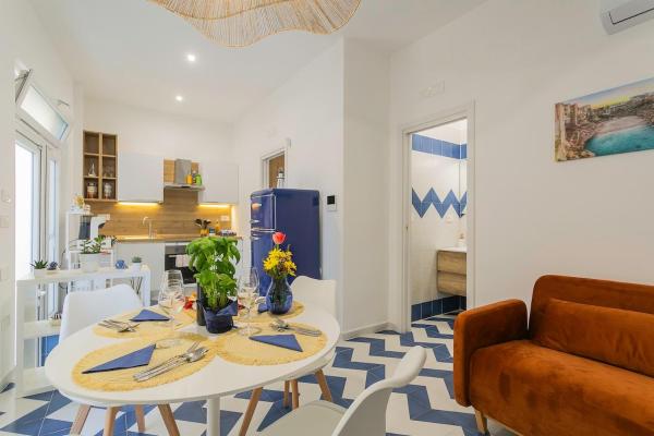 "Oltremare Lux Apt"- Seaview In The Center & Free Street Parking - Molfetta