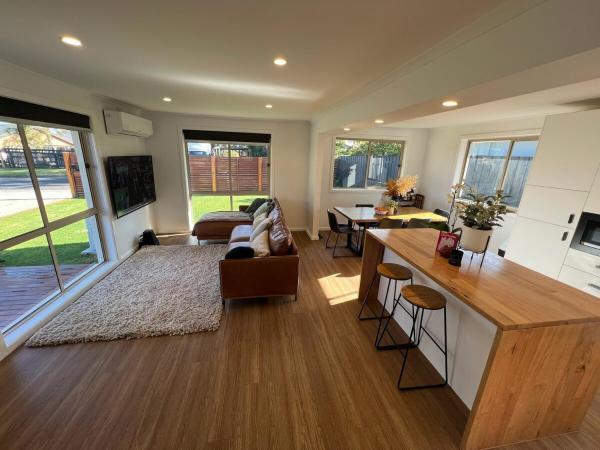 Deluxe 2 Bedroom Retreat With Spa - Melbourne
