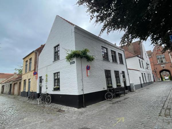 Comfort Equipped Guestsuite Lady Anna Bruges - Blankenberge