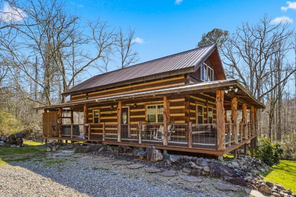 Caney Creek Retreat With Hot Tub - Cosby, TN