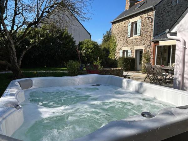 La Syringa - Maison Avec Spa - Binic