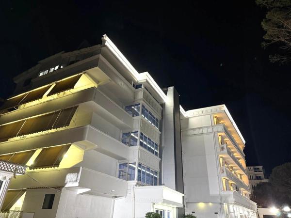 Ujvara Hotel - Albania