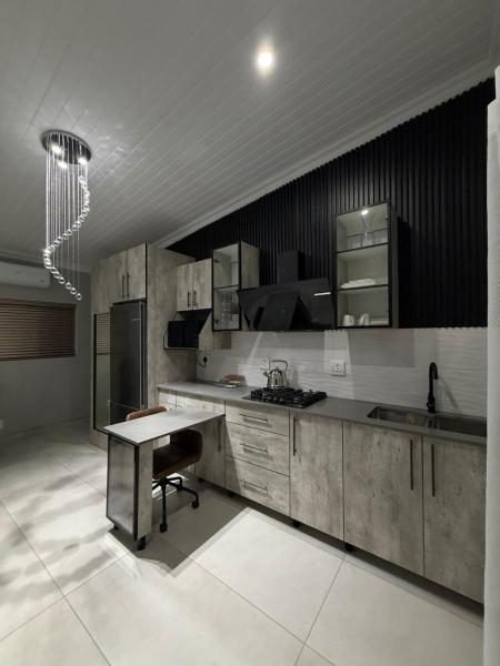Divine2 Elegant Luxury Suite - Bloemfontein