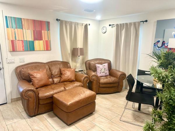 Imperial Apartment! Just 5 Min From The Beach In Car - Clearwater, FL