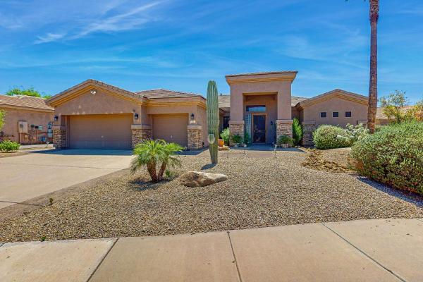 Goodyear Home W/ Private Pool, Spa & Built-in Bbq - Goodyear, AZ