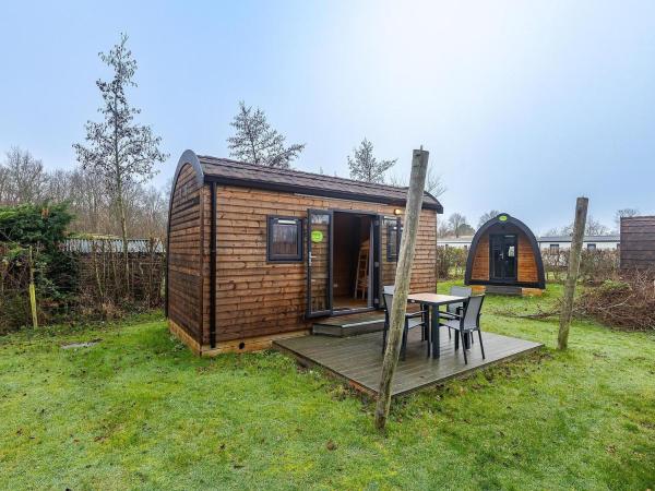 Zeeland Retreat For 4 Near Beach - Burgh-Haamstede