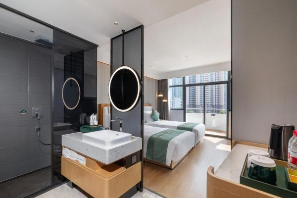 艺龙玺程国际酒店深圳海雅缤纷城同乐南地铁站店 - Hong Kong