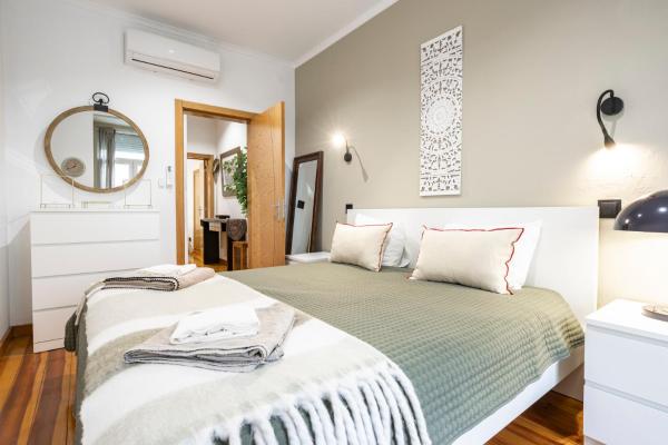 Cozy 3br-sleeps 8 Wac Patio Near Av Liberdade - Lisbonne