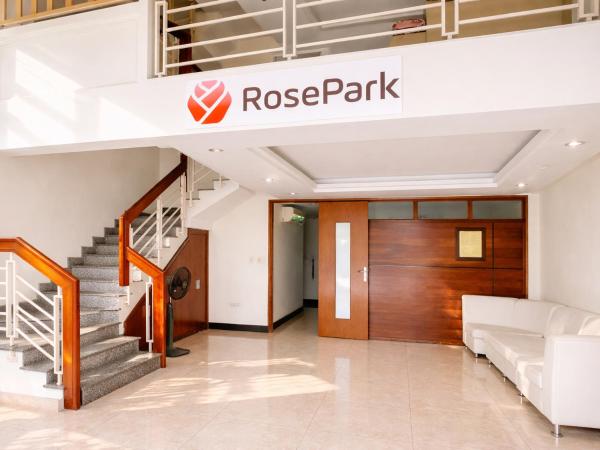 Rosepark Tuan Chau - ハロン