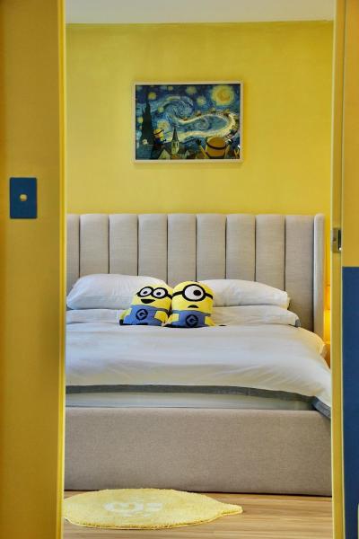 Banana Bliss - Spacious 2 Bedroom Cbd Apartment With 2 Balconies, 2 Bathrooms & Parking Option - Melbourne