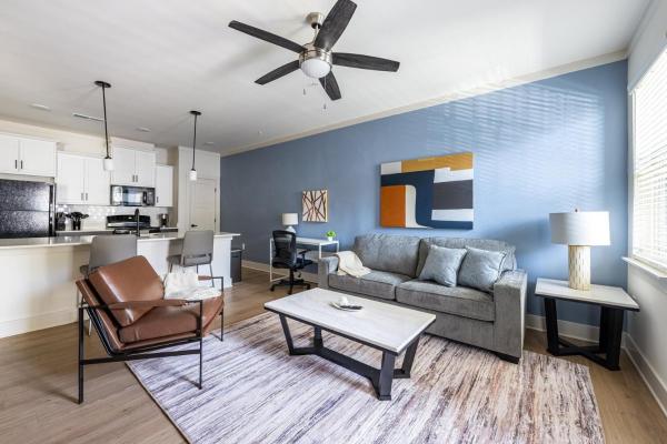 Landing Amazing 1bd Gym Clubhouse - Asheville, NC