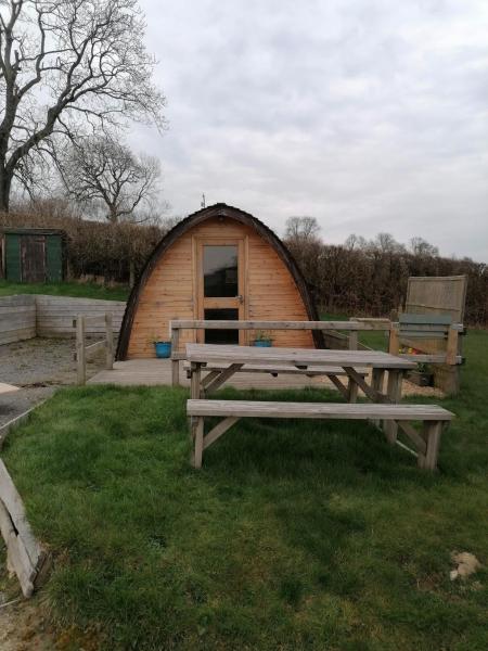 Castle View Glamping - 2 Cefn - Shropshire