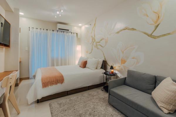 Iloilo Blossom Suites - Iloilo City
