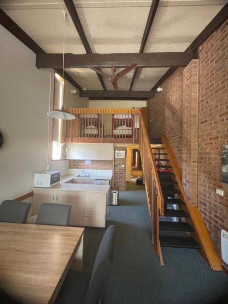 Alpine Gables Apartment - ジンダビン
