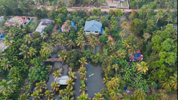 Hestia Homestay- 2 Bedroom Retreat Aymanam - Kumarakom