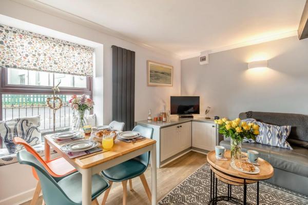 2 Bed In Broad Haven Oc-c27962 - Milford Haven