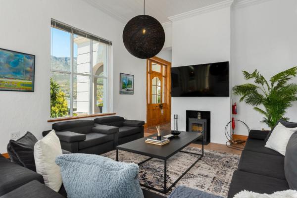 Wytchcroft Private Spa Villa - Sauna & Mountain Views - Le Cap