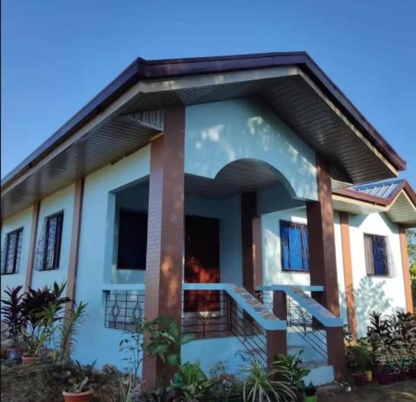 Halinas 100 Island Transient House - Alaminos