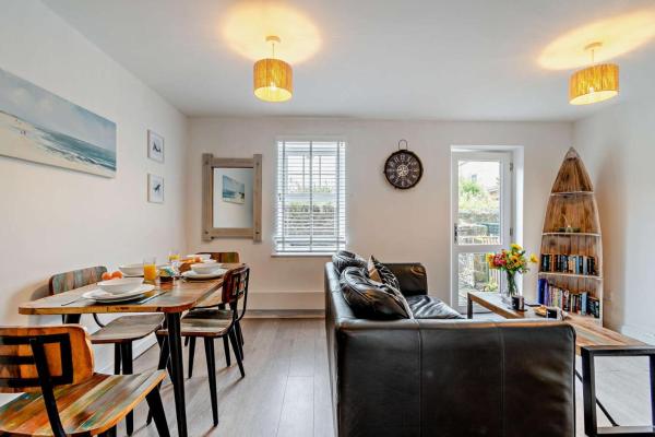 2 Bed In Broad Haven Oc-f27801 - Little Haven