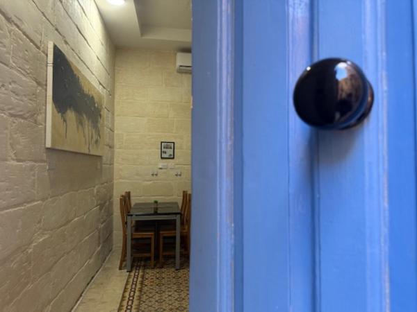 A House Full Of Authentic Charm In The Heart Of The 3 Cities, Very Close To The Capital City, Valletta - La Valeta