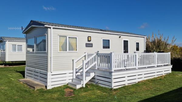Ana's Coworth Holiday Caravan, West Sands - West Wittering