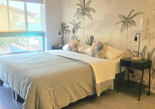 Moderno Estudio En Santiago De Chile - El Bosque, Chile
