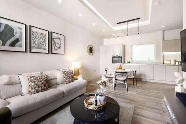 5 Mins Walk To Battersea Park, Battersea Retreat - Fulham