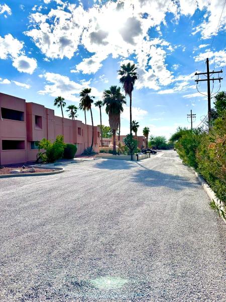 Flamingo Suites - Oro Valley, AZ
