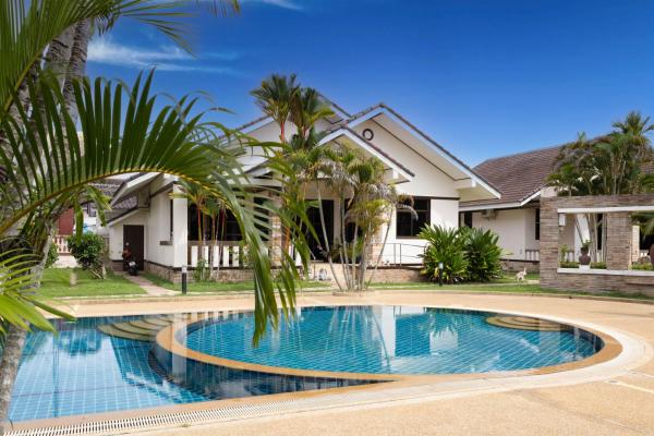 3 Bedroom Villa At Safir Village, Ban Phe, Rayong - Ko Samet