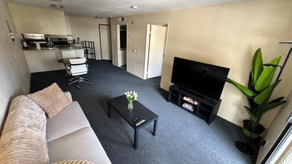 Steps From Ucla Westwood 1 Bd 1ba - Topanga, CA