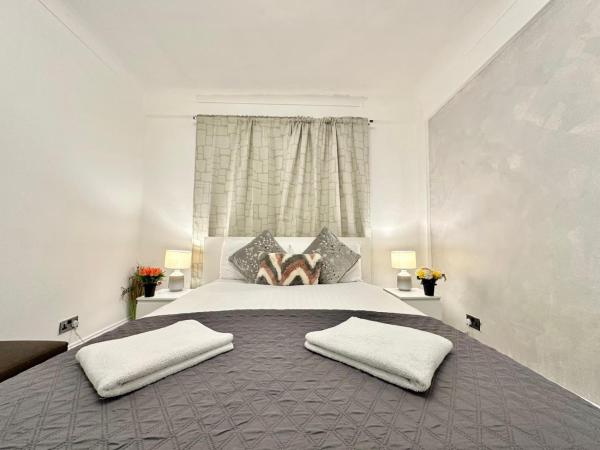 Hyde Park Family Residence - London