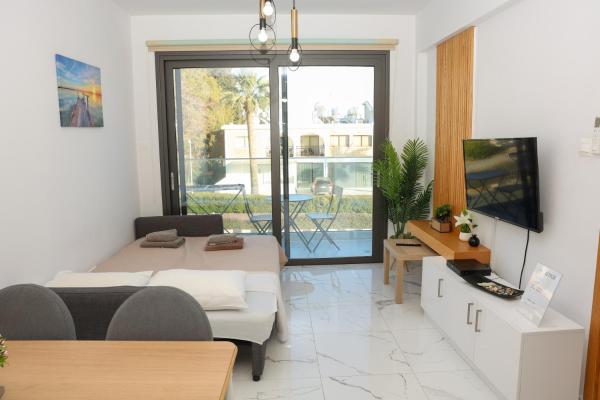 Sea Side Appartment In Kato Paphos - Paphos