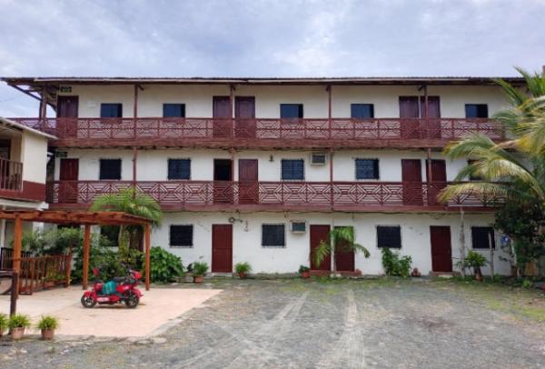 Hostal Canoa Inn Surf - Canoa