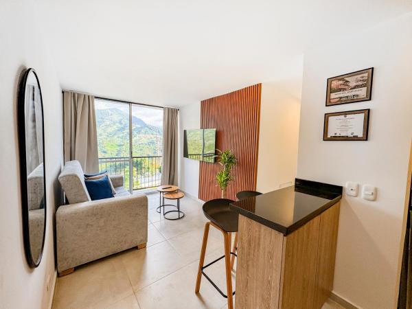 Monteazul, Suite Moderna Con Vista A La Cordillera - Armenia, Colombia