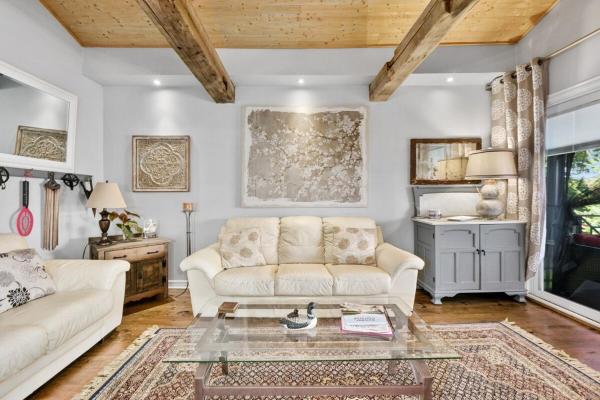 Gather-on-trent, Your Private Waterfront Luxury Resort In Trent Hills - Campbellford