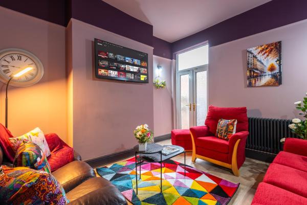 Hull Largest 5 Bedroom Hope Home 2br 8 Beds Garden, Games & Parking - Beverley, UK