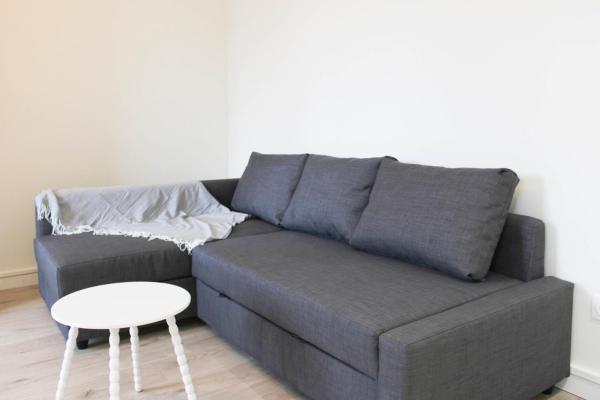 Bright Studio Apartment On The Outskirts Of Paris - Clichy