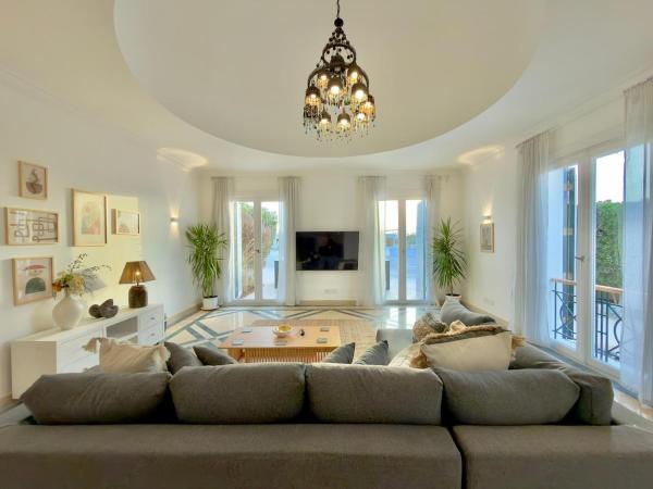 Sunlit & Unique 4br Villa Gouna Hills Pool Lagoon - Hurghada